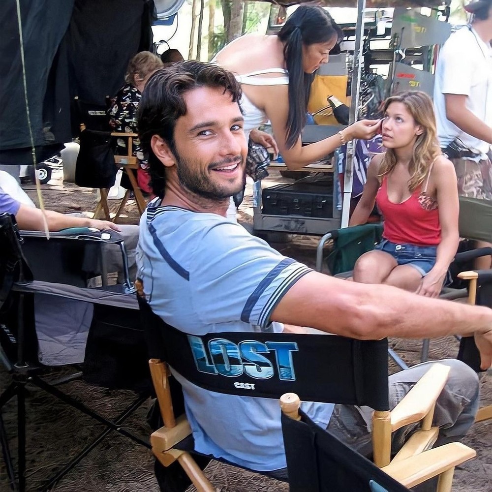 Rodrigo Santoro resgata bastidores da série 'Lost': 'Foi importante pra mim'