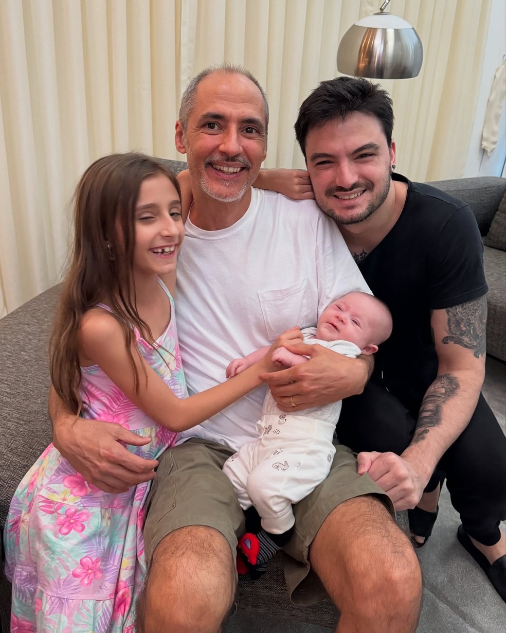 Felipe Neto mostra momentos fofos com o irmão caçula: 'Motivo de união ...