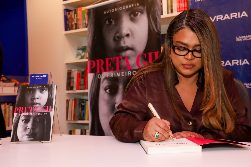 Preta Gil lança biografia: 'Agora, minha vida é um livro aberto escrito ...