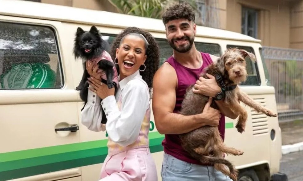 'Família é Tudo': Autor celebra sucesso e destaca revelações e desafios ...