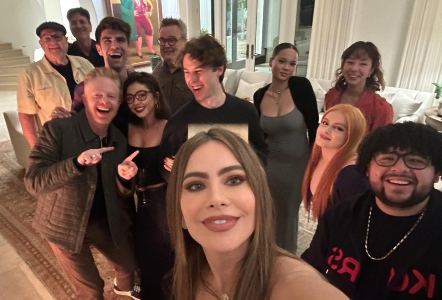 Atores de 'Modern Family' fazem primeira reunião desde o fim da série