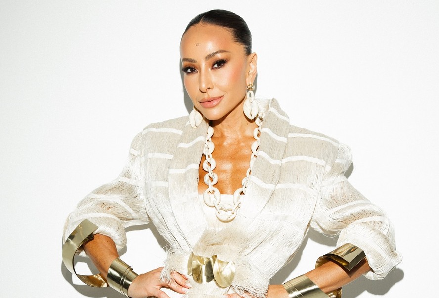 Sabrina Sato abre o jogo sobre apresentar o 'Masked Singer' após saída ...