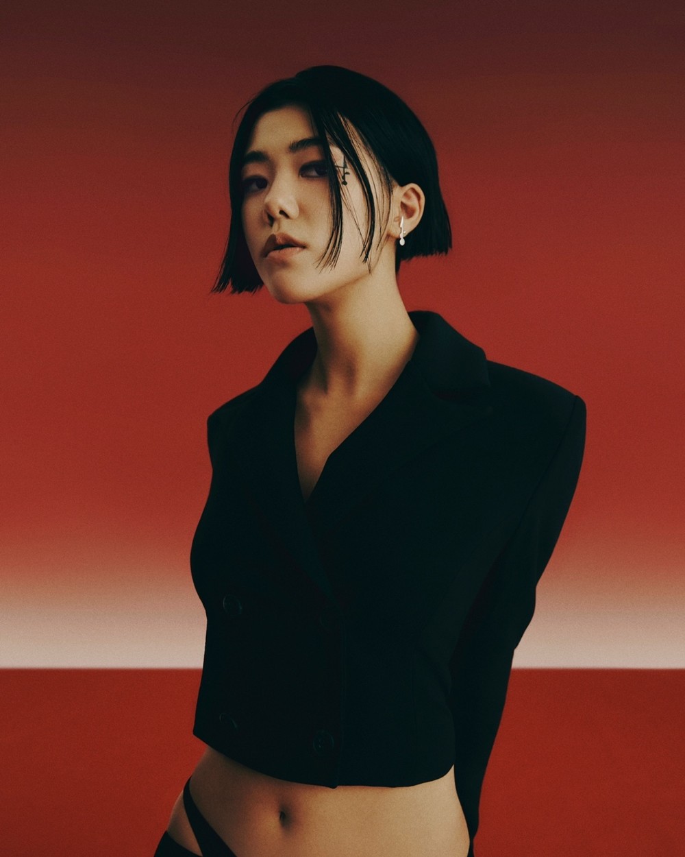 So!YoON! lança segundo álbum solo e single em parceria com RM, do BTS ...