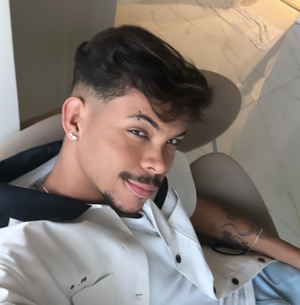 Ex-cantor gospel Jessé Aguiar se assume gay, e diz que teve depressão e ansiedade