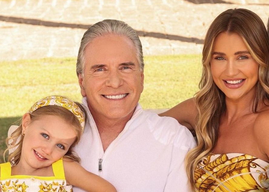 Aos 4 anos, filha de Roberto Justus e Ana Paula Siebert tem conta em ...