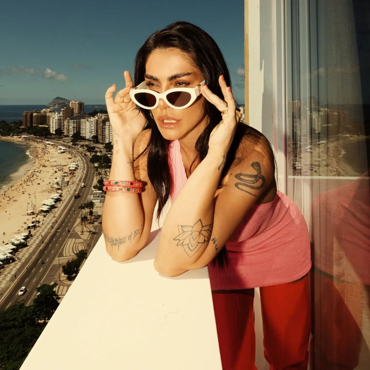 Cleo sobre haters: 'Não me importo com a opinião dos outros'