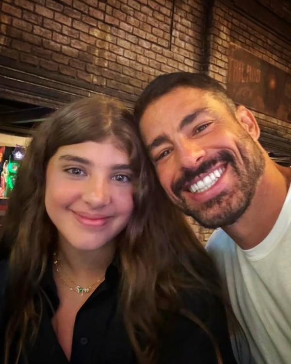 Cauã Reymond celebra aniversário da filha, Sofia, com homenagem: 'Amor maior não tem'