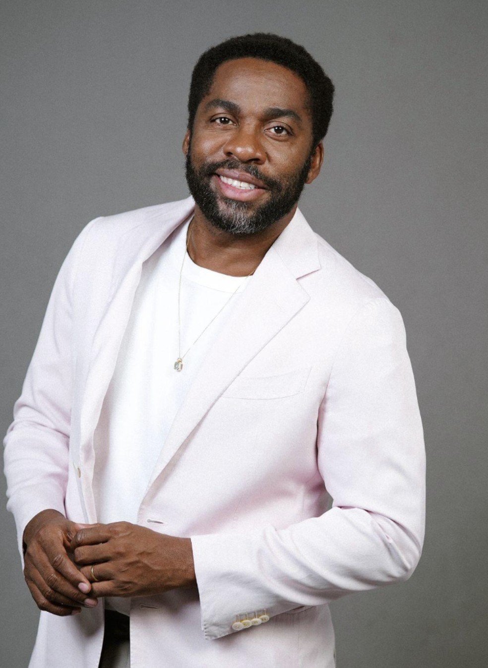 Bruna Marquezine e Lázaro Ramos serão apresentadores do Golden Globes ...