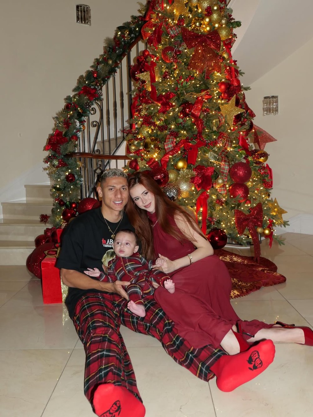 Mariana Rios e outros famosos curtem o 1º Natal dos filhos; fotos