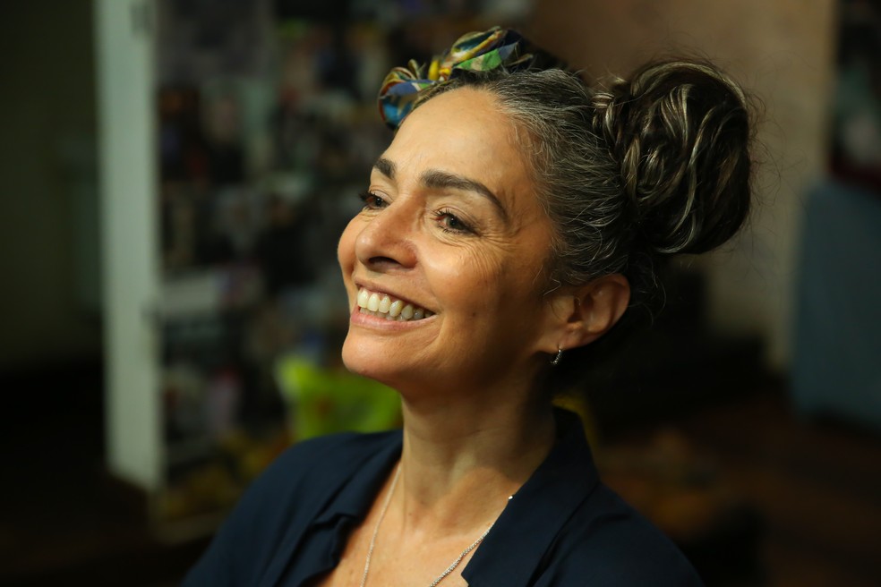 Claudia Ohana encarna inquieto Diabo em 'Dom Quixote de Lugar Nenhum ...