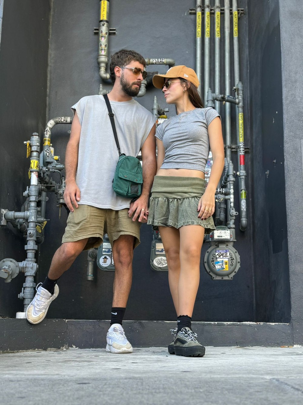 Eike Duarte faz pedido de casamento em viagem a Miami: 'Tremi muito'