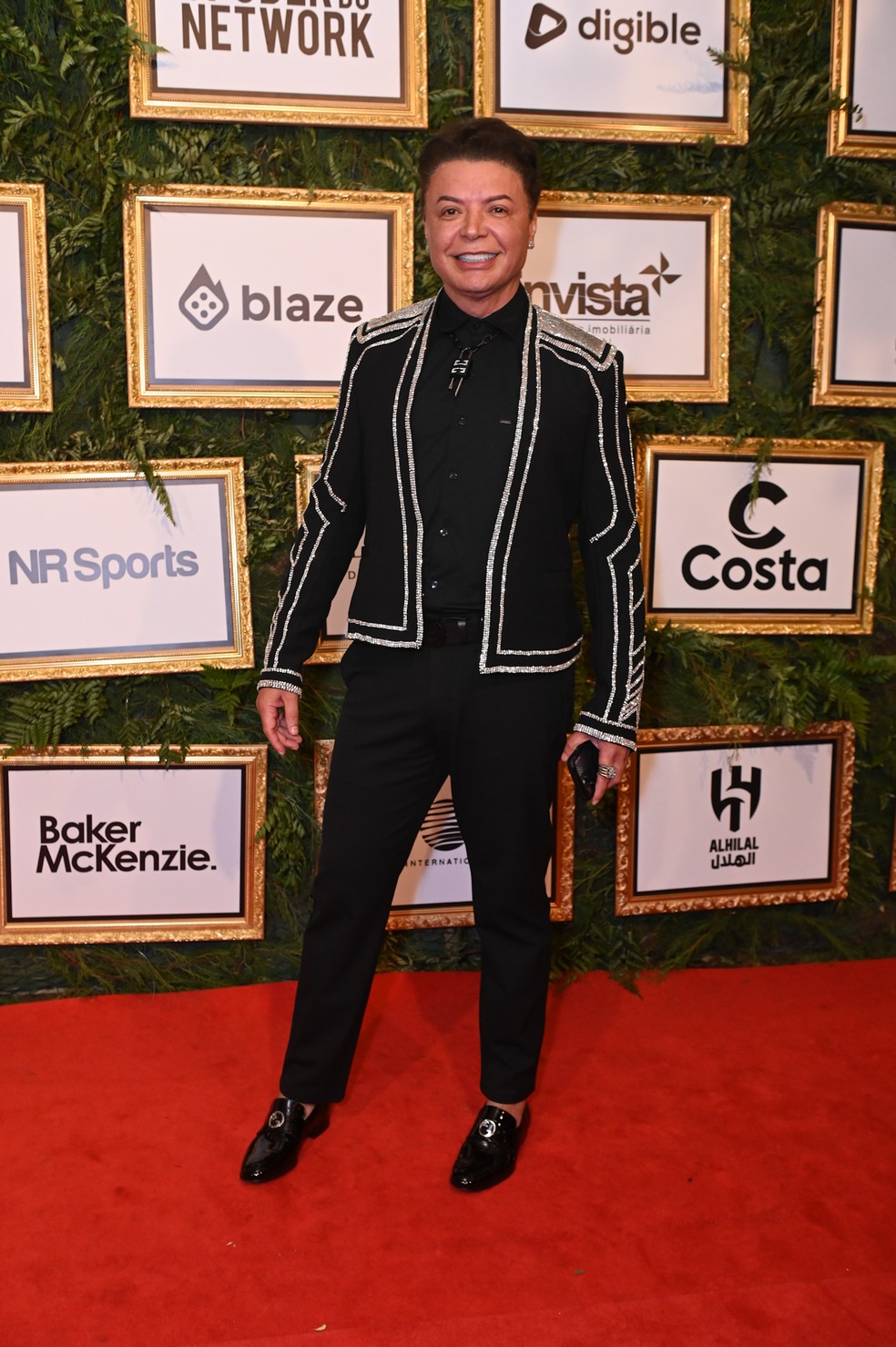 David Brazil usa look de R$ 50 mil dado por Neymar e opina sobre brigas ...