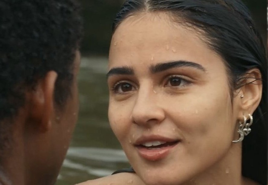 Aos 27 anos, Giullia Buscacio, atriz de 'Renascer', rebate críticas por ...