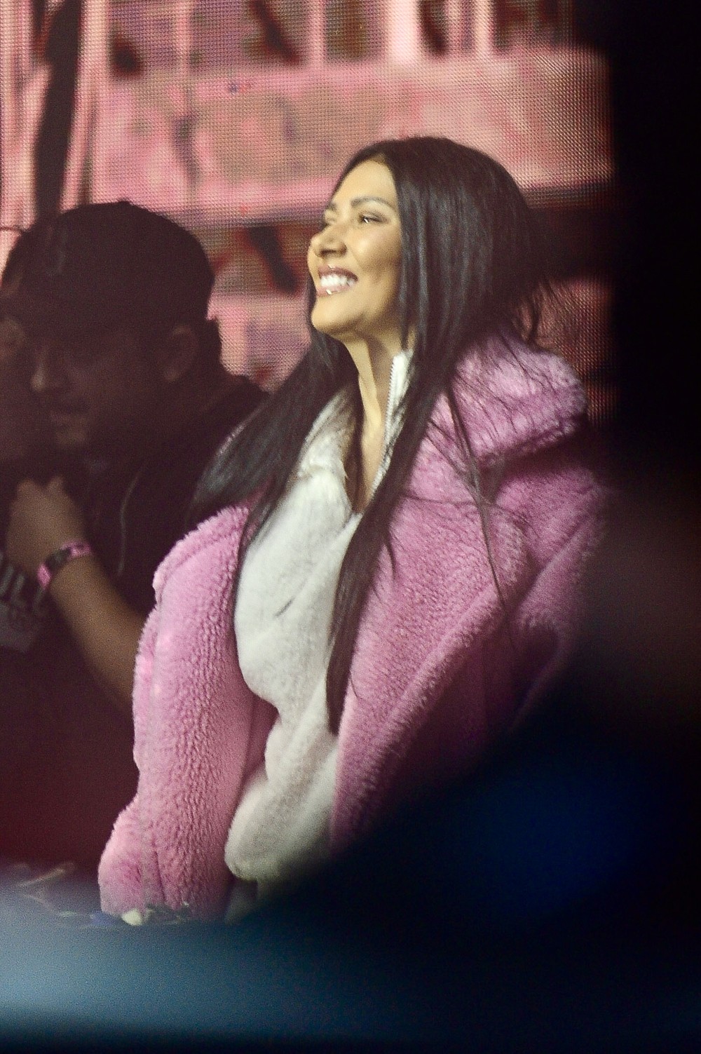 Simaria prestigia show da irmã e ex-dupla, Simone Mendes