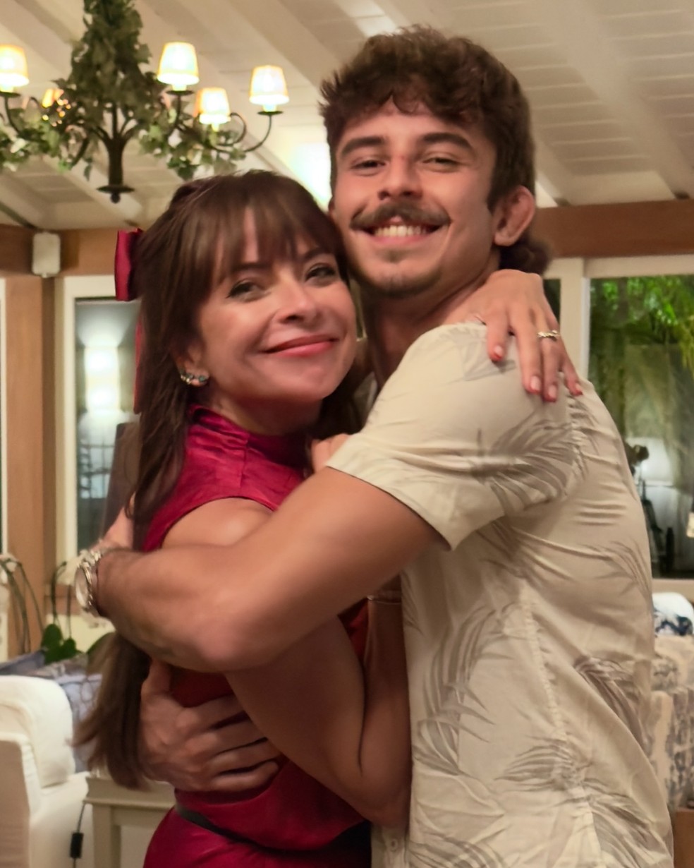 Gabriel O Pensador parabeniza filho lutador pelos 21 anos, e web reage ...