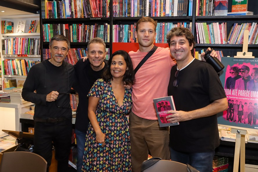 Malu Mader, Tony Bellotto e Charles Gavin vão a lançamento de livro ...