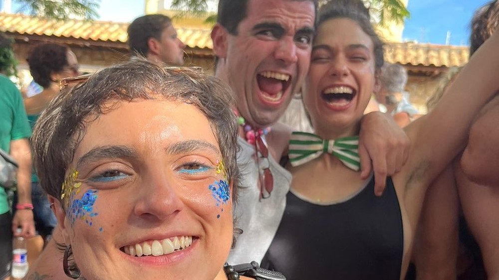 Lembra dela? Victoria Rossetti, de 'Pantanal', curte pós-Carnaval e ...
