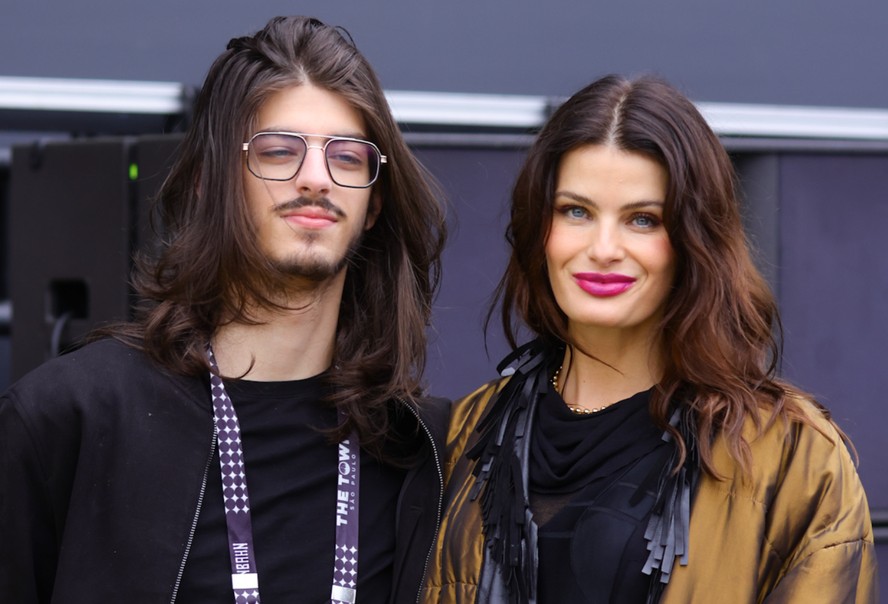 Lucas, filho de Isabeli Fontana e Henri Castelli, abre planos de ...