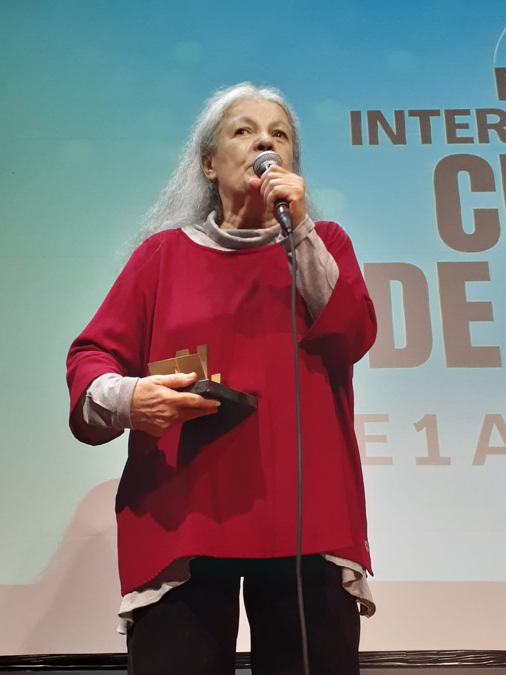 Bete Mendes é homenageada no Festival Internacional de Cinema de Paraty