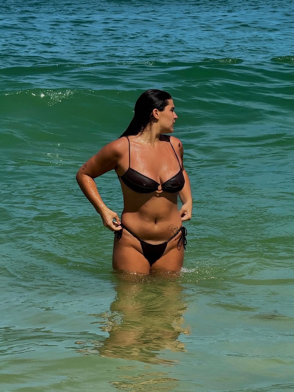 Famosos curtem dia de sol no sabadão de veranico