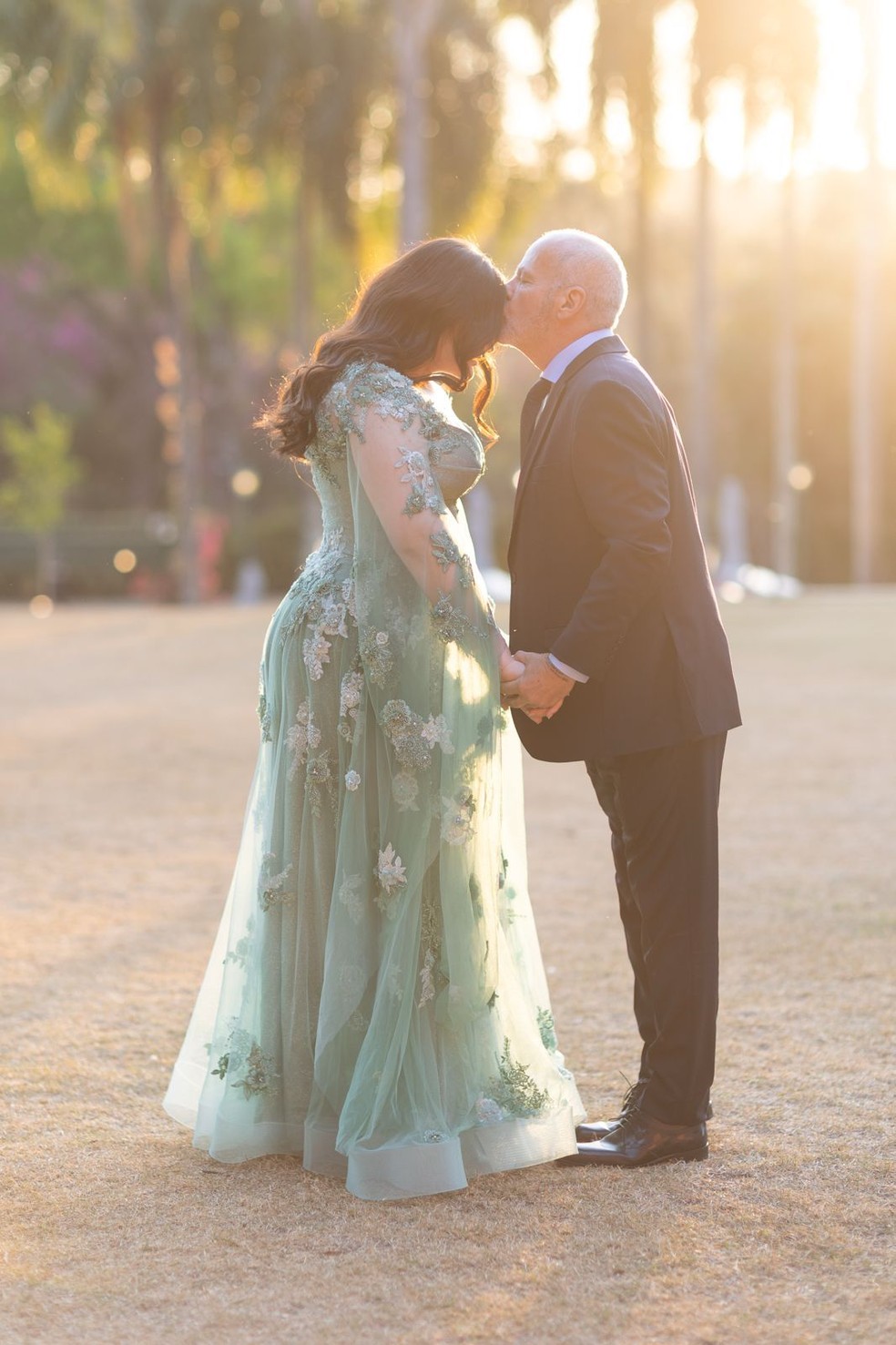 Veja fotos oficiais da festa de 15 anos de Maysa, filha de Tania Mara e ...