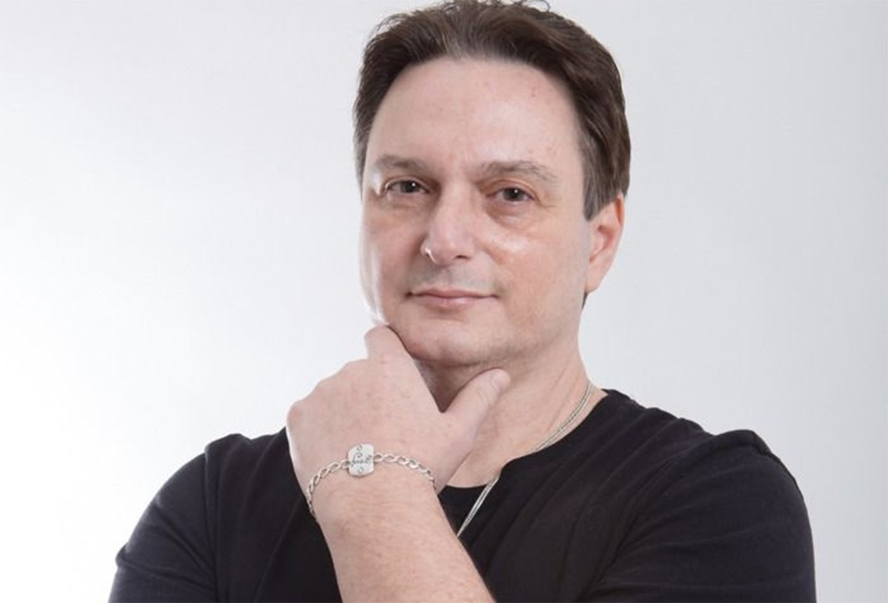 Quem era Daniel Mastral, escritor ex-satanista encontrado morto