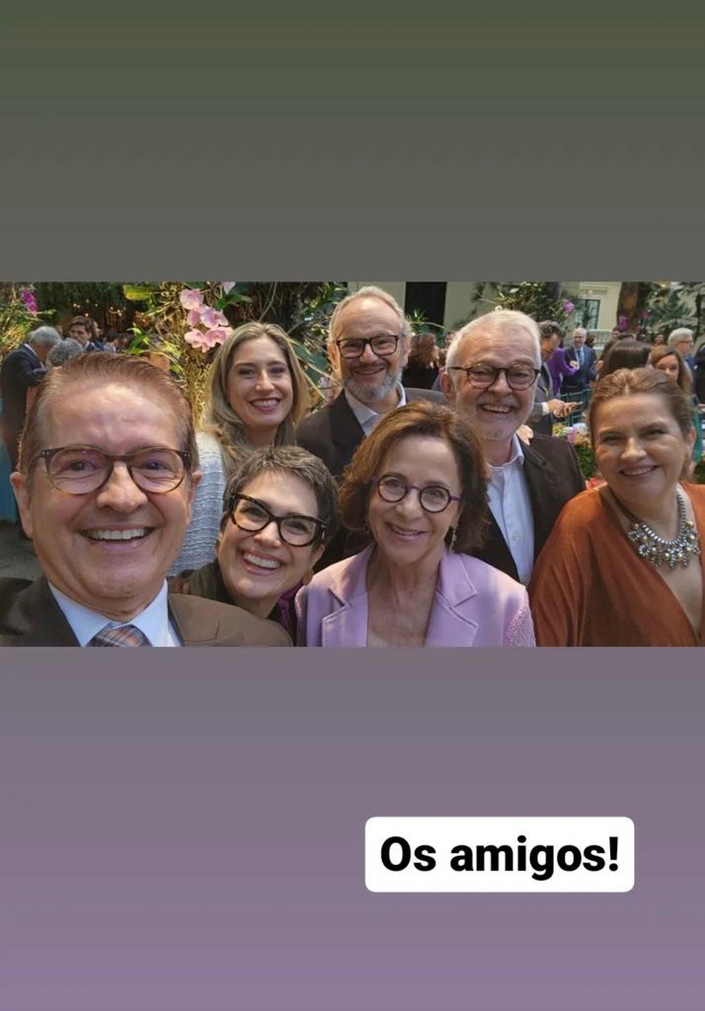 Caco Barcellos se casa com Carla Tilley após 'empurrãozinho' de Ana ...