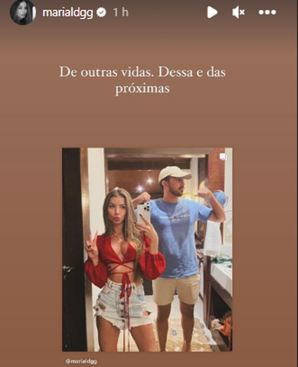 De biquíni, Maria Lina abre álbum de 'dias especiais' no Nordeste