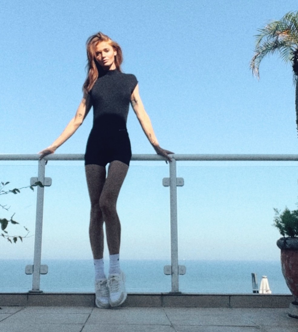 Cintia Dicker rebate críticas ao corpo: 'Tenho essa genética'