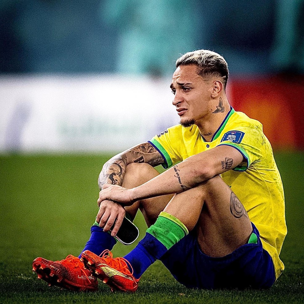 Jogadores da seleção brasileira lamentam eliminação da Copa do Mundo