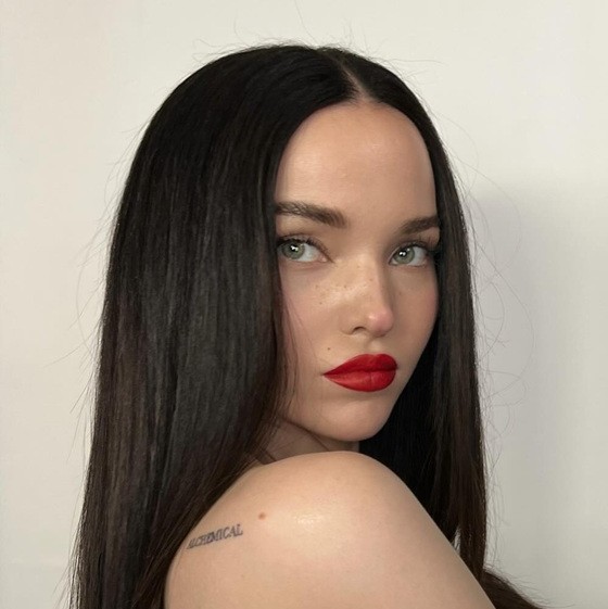 Saiba tudo sobre: Dove Cameron