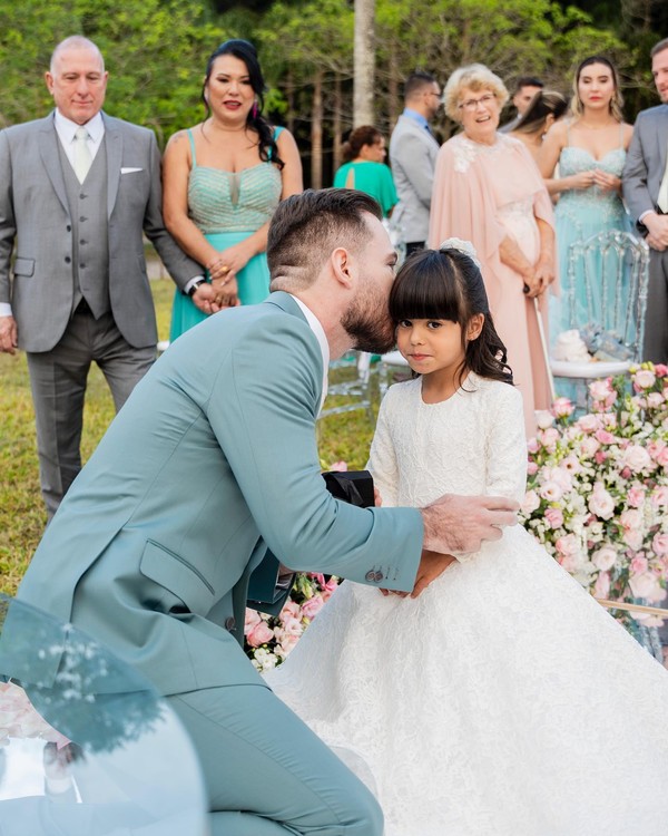 Conheça o hotel luxuoso em que Maíra Cardi se casou com Primo Rico ...