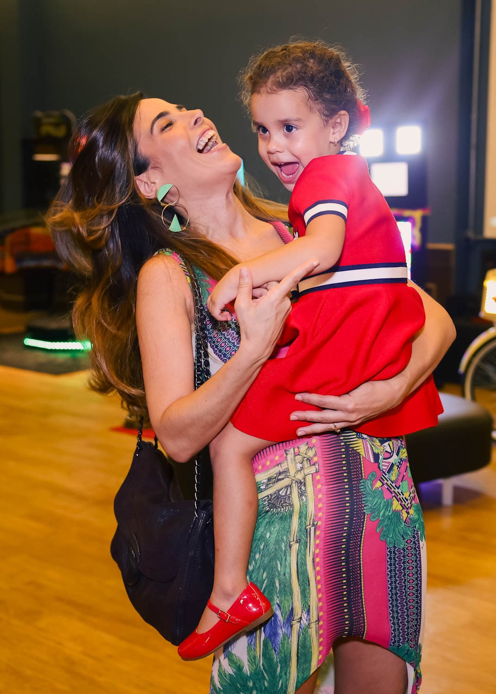 Wanessa Camargo celebra aniversário de sobrinha