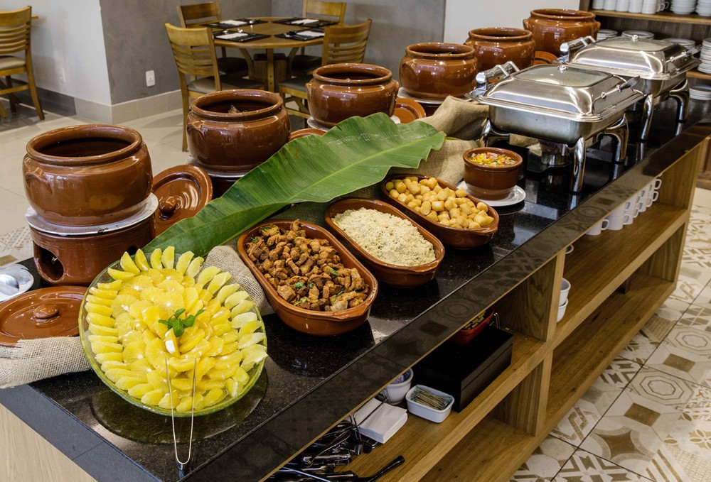 Feijoada: 7 restaurantes para comer no Rio e São Paulo o prato mais ...