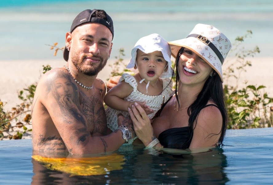 Neymar se derrete ao mostrar dia em que conheceu Bruna Biancardi: 'Mulher da minha vida'