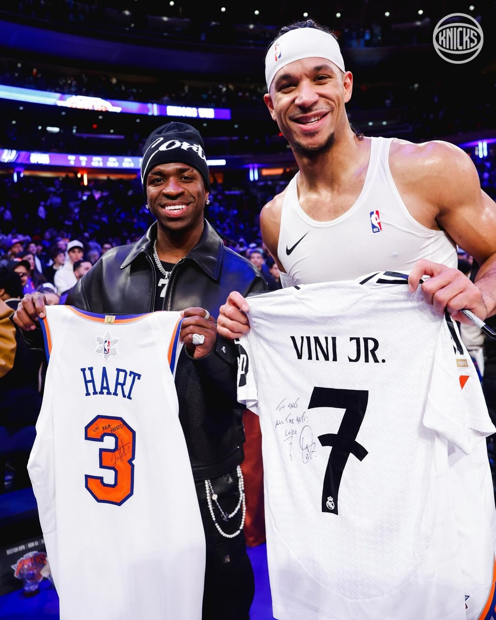Vini Jr. curte balada com Rihanna e tieta astros da NBA em NY; veja fotos