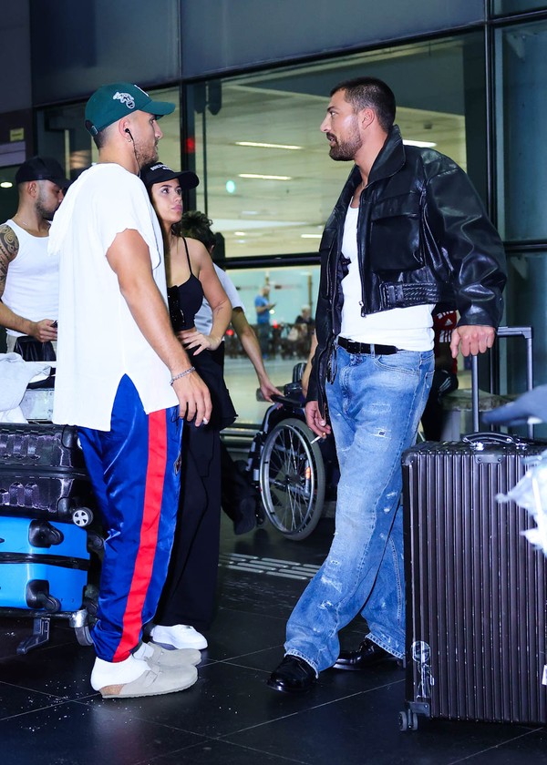 Ex de Anitta, galã italiano Simone Susinna volta ao Brasil com o irmão ...