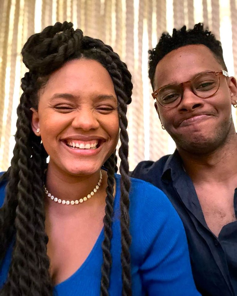 Jessica Ellen e Dan Ferreira saem para primeiro jantar a dois após ...