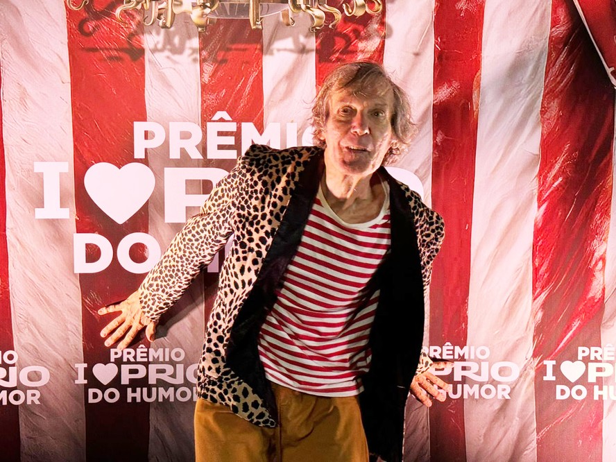 Homenageado, Eduardo Dussek faz aparição rara e fala do Parkinson: 'Não ...