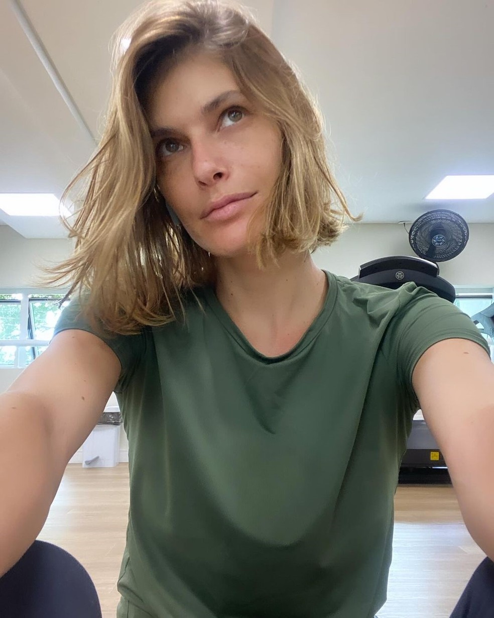 Carol Francischini reflete dois meses após câncer no útero