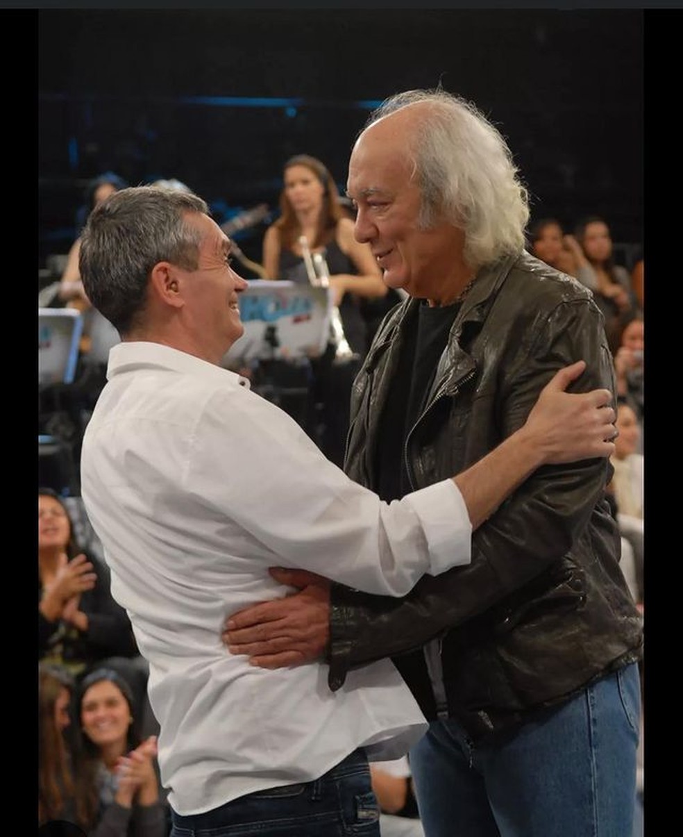 Famosos lamentam morte de Erasmo Carlos