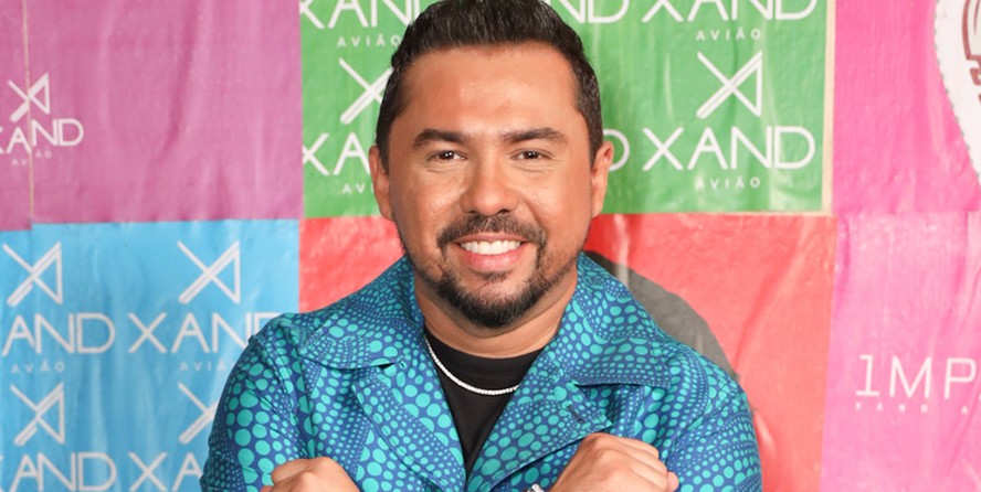 Xand Avião usa bracelete de luxo ao lançar EP '1mpar' em São Paulo