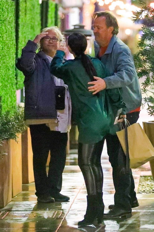 Assistente que injetou droga em Matthew Perry morava com ator e se ...