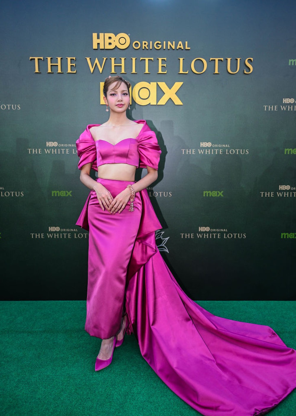 Lisa, do BLACKPINK, estreia como atriz em 'The White Lotus' e brilha ...