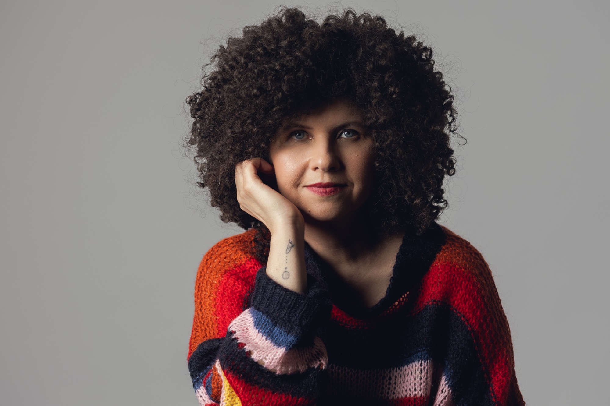 Roberta Campos: conheça a história da artista do interior de Minas ...