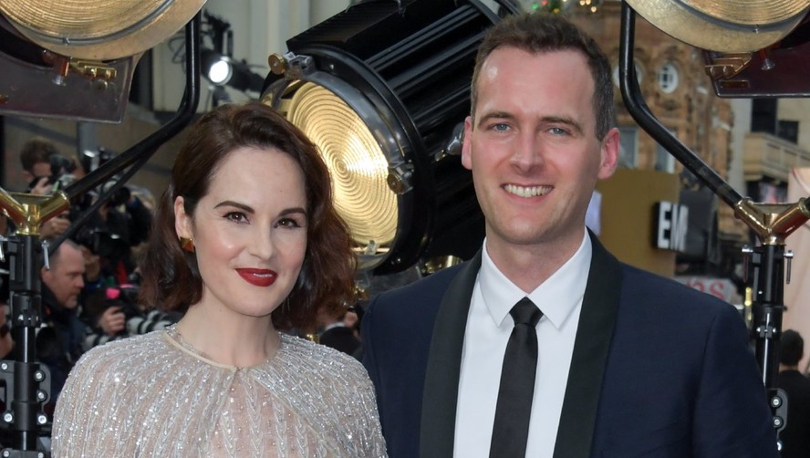 Estrela de Downton Abbey se casa aos 41 anos após morte do noivo