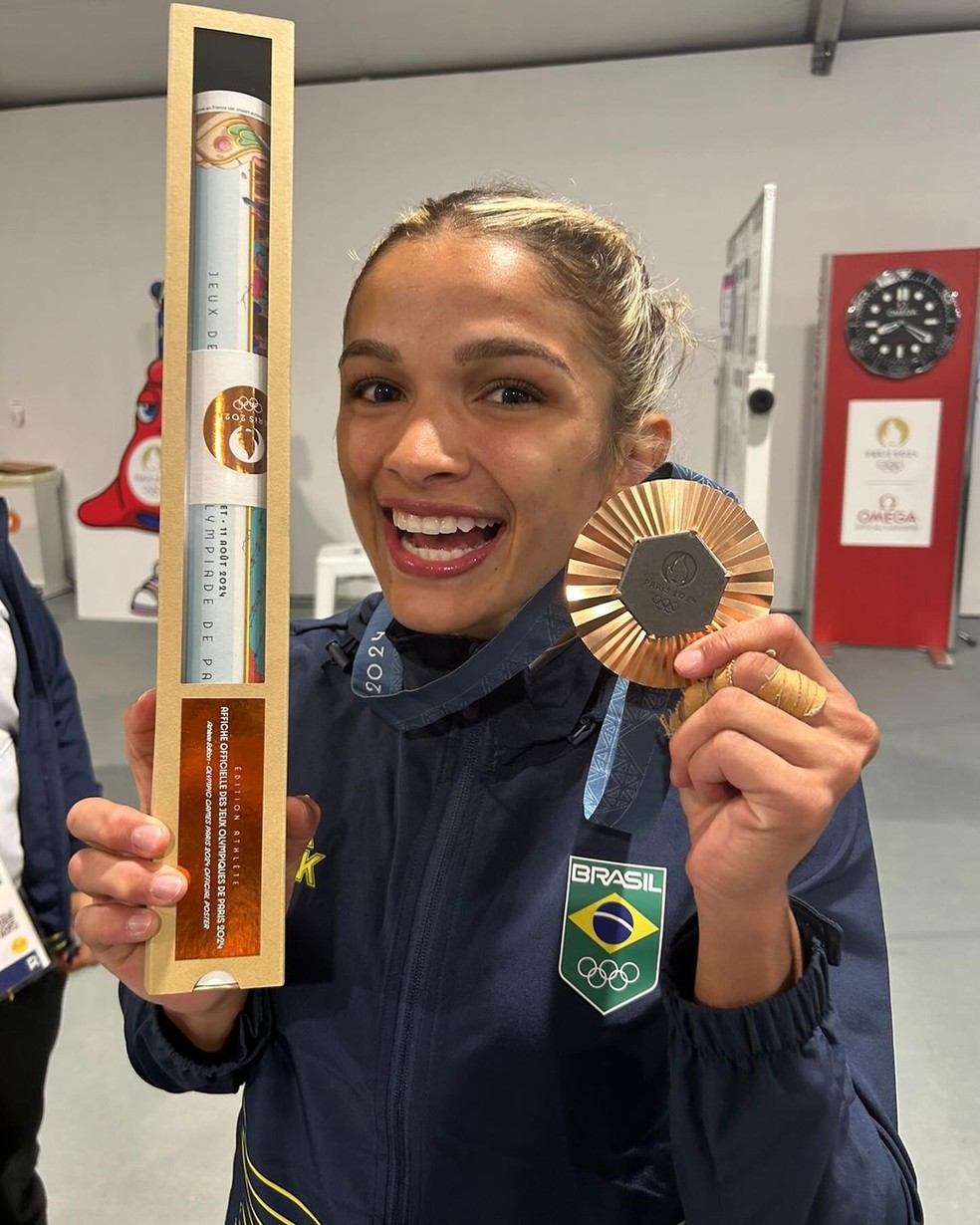 Bronze no Judô, Larissa Pimenta passou por dificuldades com saúde ...