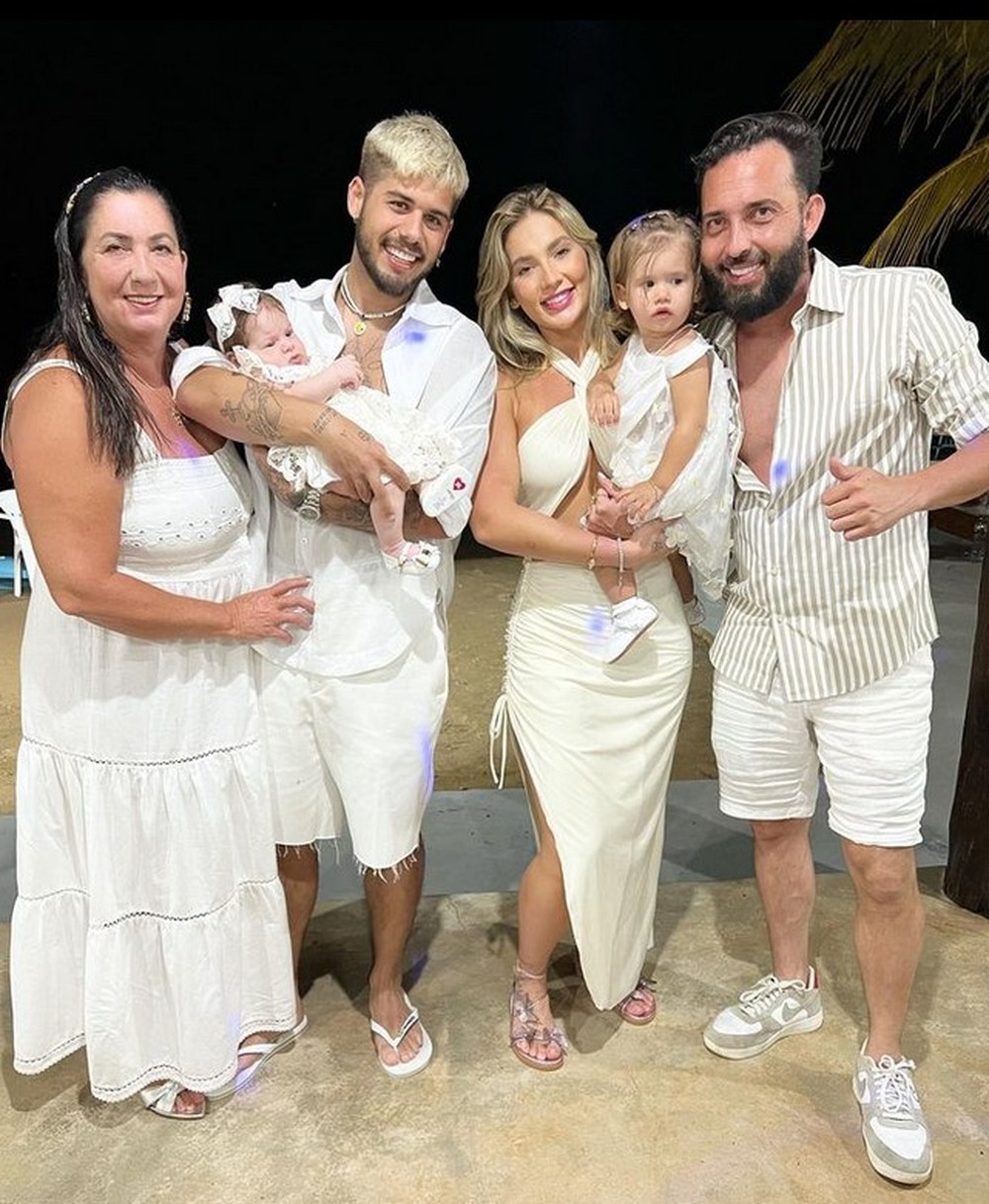 Mãe de Virginia Fonseca comemora chegada de mais um neto à família