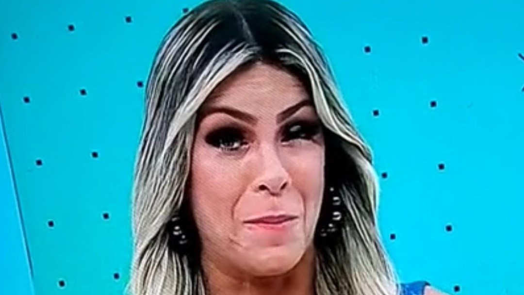 Saiba tudo sobre: Renata Fan