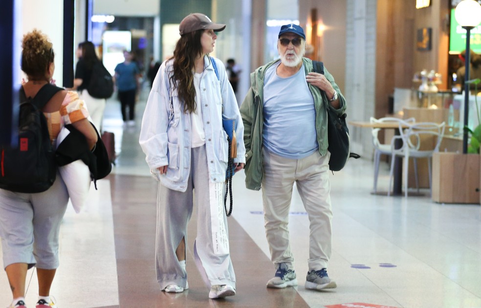 Lima Duarte é flagrado embarcando no Rio após festa de 60 anos da Globo ...